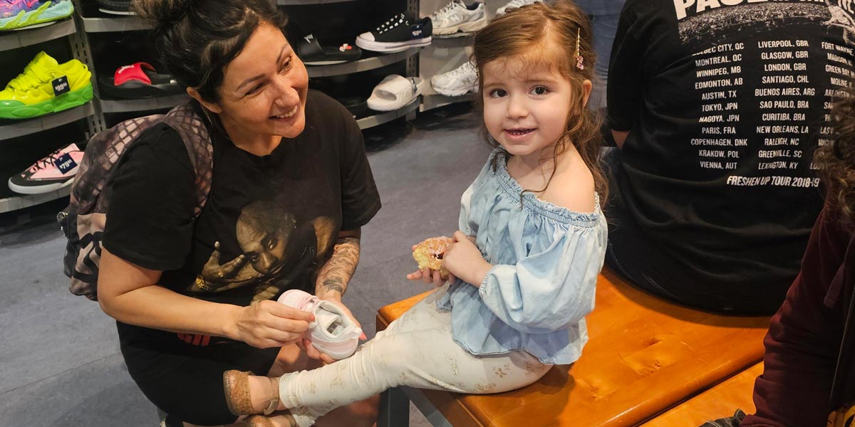 Verve Church Brings Joy and New Shoes to 81 Kids - Hope through Housing ...